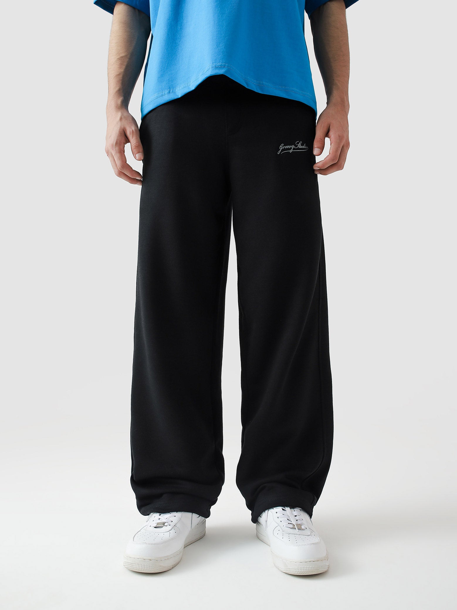 Baggy Trousers Black | GROOVY Studios Pakistan – GROOVY™ | Streetwear